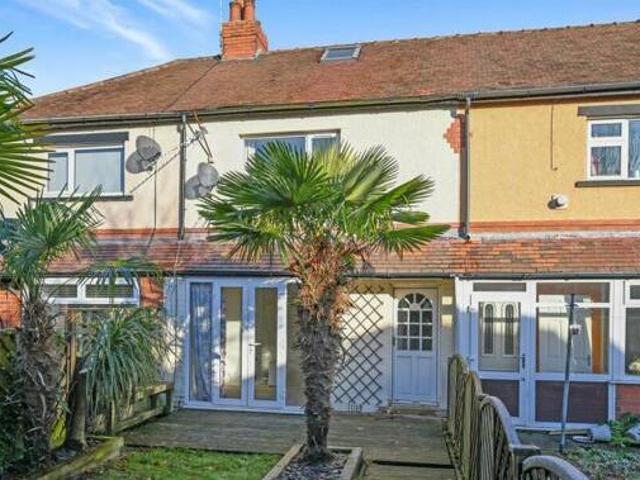 2 Bedroom Terraced House For Sale In Yeadon