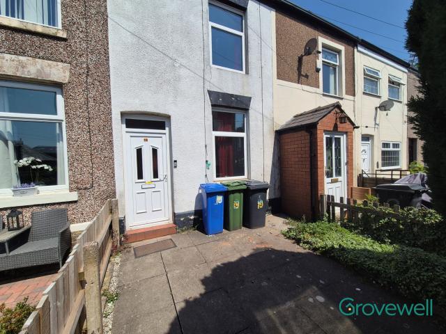 2 bedroom Terraced house to let Ash View, Ashton under Lyne