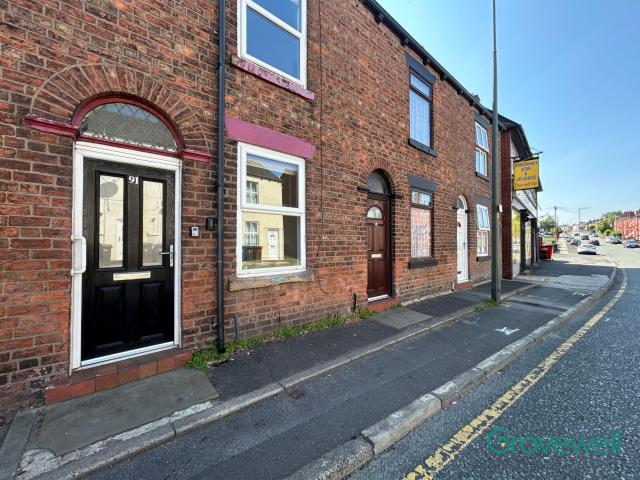 2 bedroom Terraced house to let City Road, Wigan