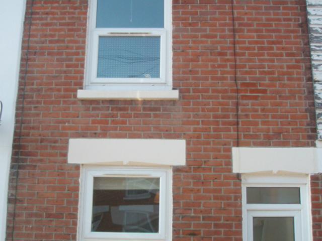 2 Bedroom Terraced House To Let in Southsea, PO5