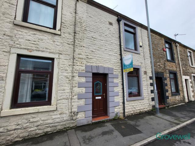 2 bedroom Terraced house to let Ripponden Road, Oldham