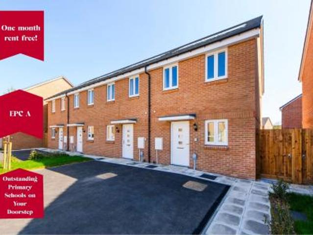 2 bedroom Terraced House To Let