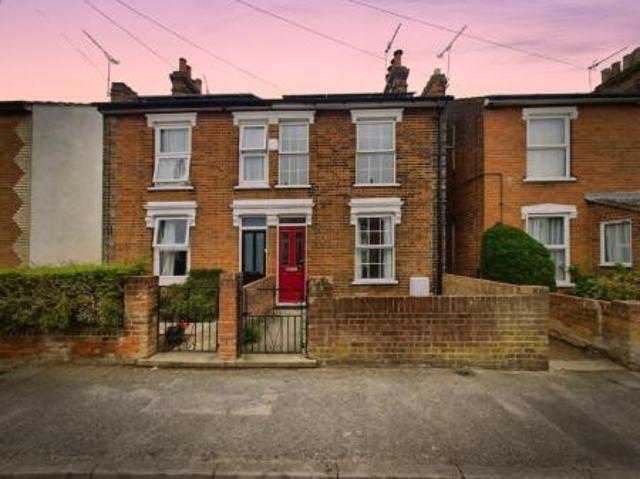 2 bedroom Terraced House To Let