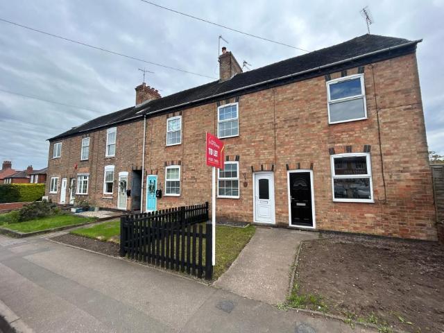 2 bedroom Terraced House To Let