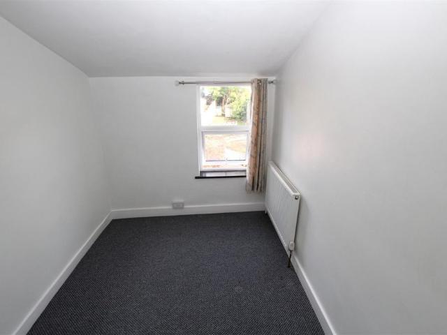 2 bedroom Terraced House to let