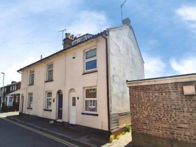 2 bedroom Terraced House To Let