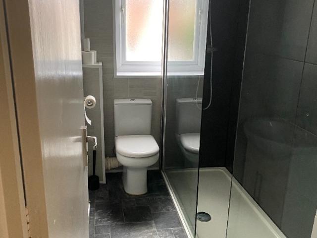 2 bedroom Terraced House To Let