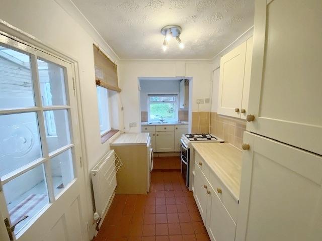 2 bedroom Terraced House To Let