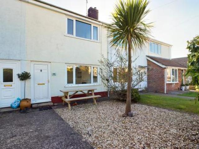 2 bedroom Terraced House To Let