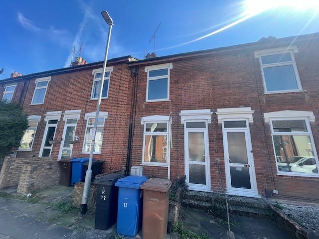 2 bedroom terraced house to rent