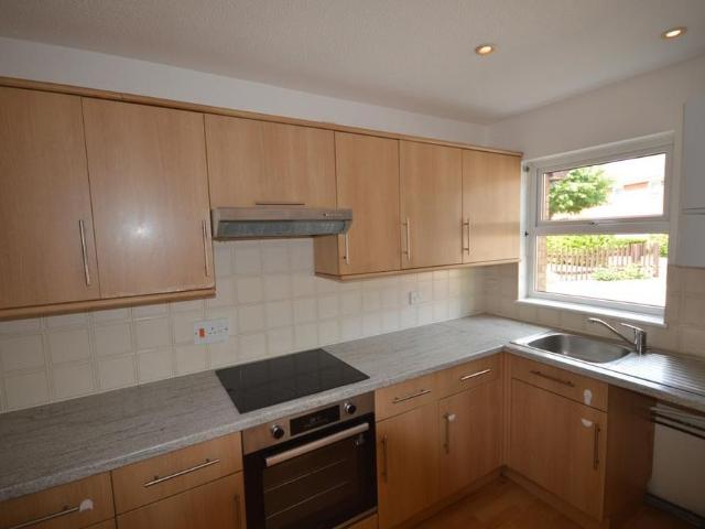 2 bedroom terraced house to rent