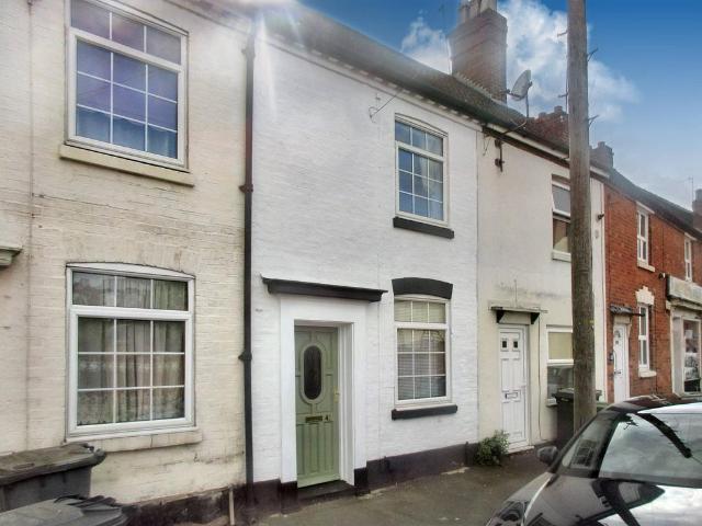 2 bedroom terraced house to rent