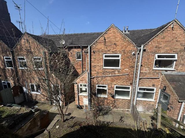 2 bedroom terraced house to rent