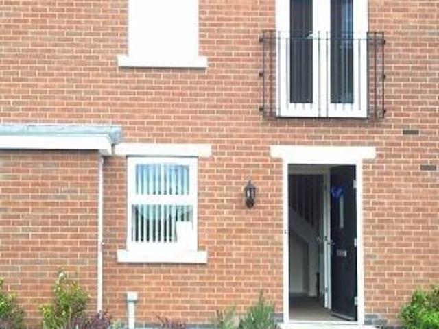2 bedroom terraced house to rent