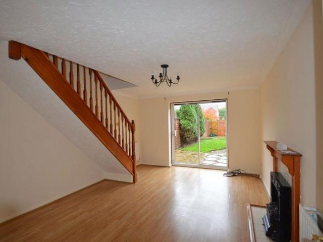 2 bedroom terraced house to rent