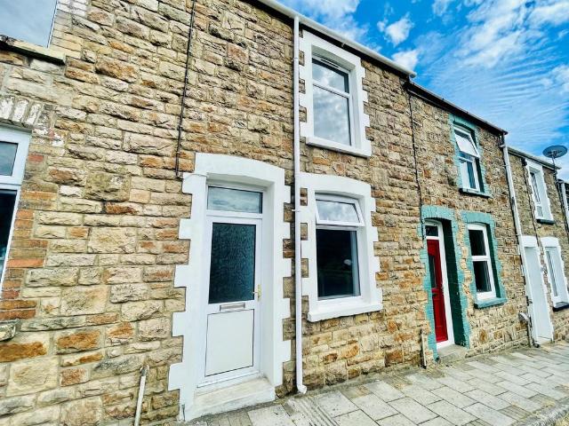 2 bedroom terraced house to rent