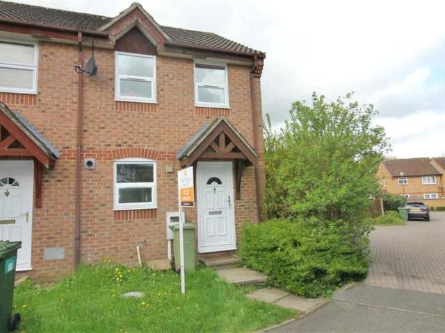 2 bedroom terraced house to rent