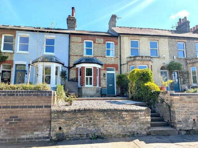 2 bedroom terraced house to rent