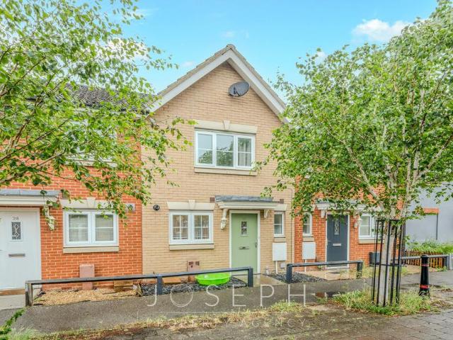 2 bedroom terraced house to rent