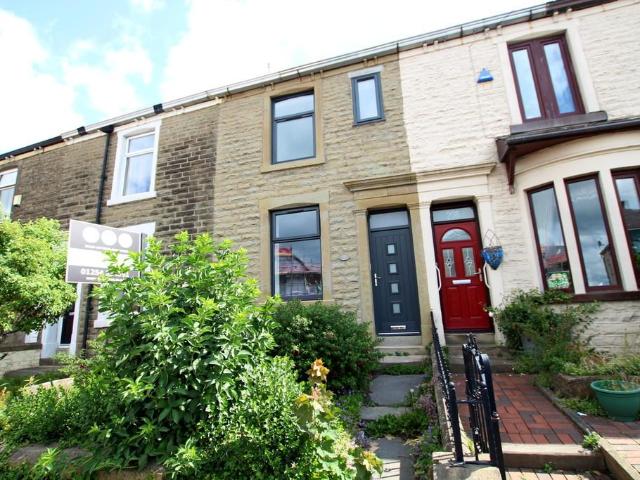2 bedroom terraced house to rent