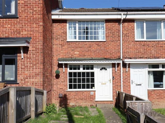 2 bedroom terraced house to rent