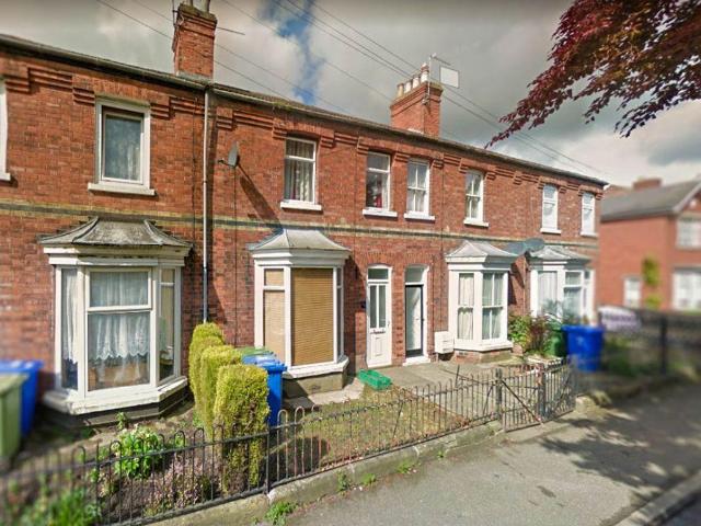 2 bedroom terraced house to rent