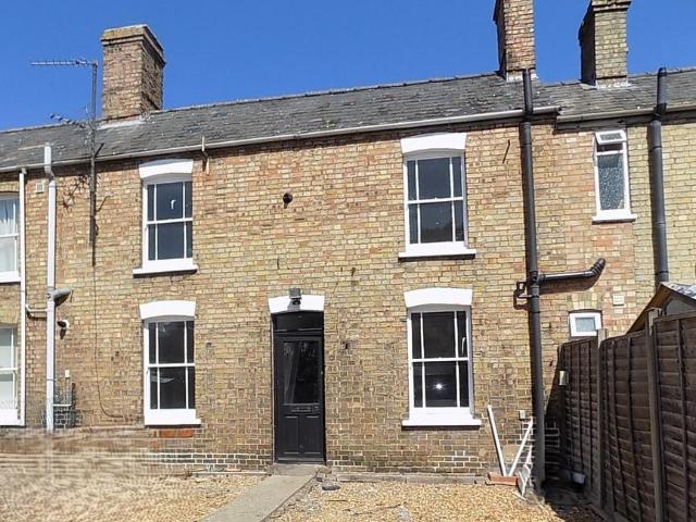 2 bedroom terraced house to rent