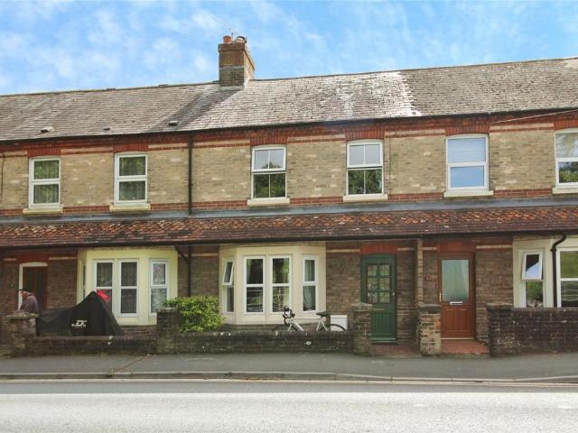 2 bedroom terraced house to rent