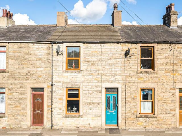 2 bedroom terraced house to rent