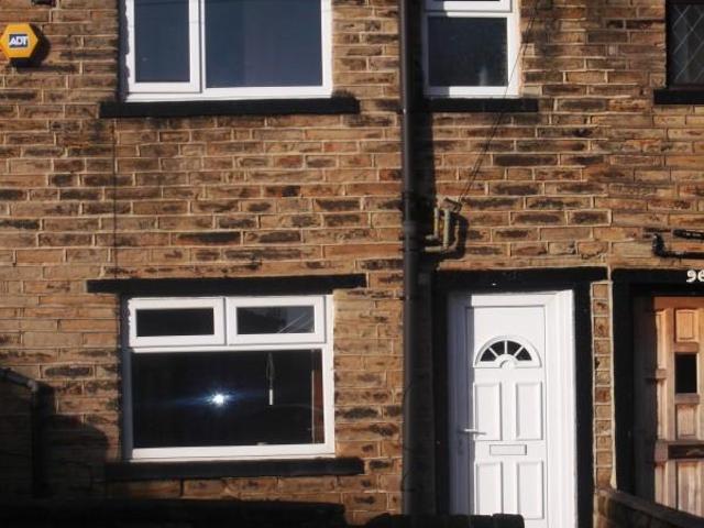 2 bedroom terraced house to rent
