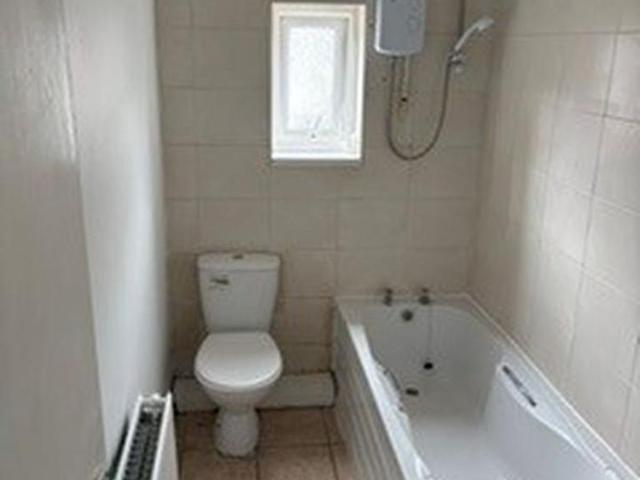 2 bedroom terraced house to rent
