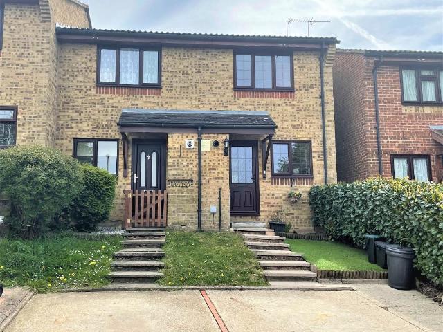2 bedroom terraced house to rent