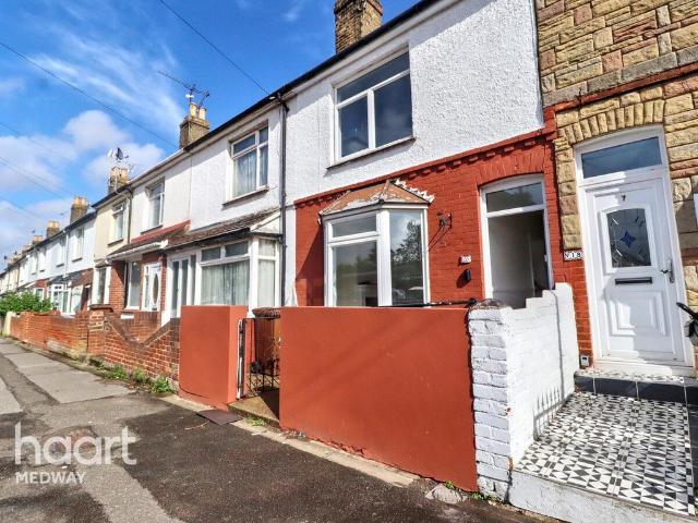 2 bedroom terraced house to rent