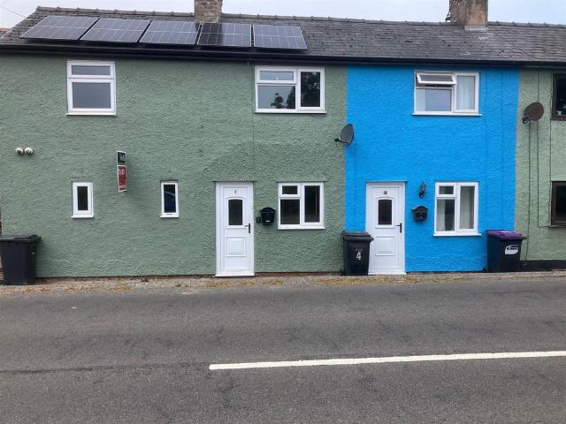 2 bedroom terraced house to rent