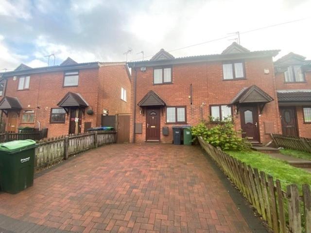 2 bedroom terraced house to rent