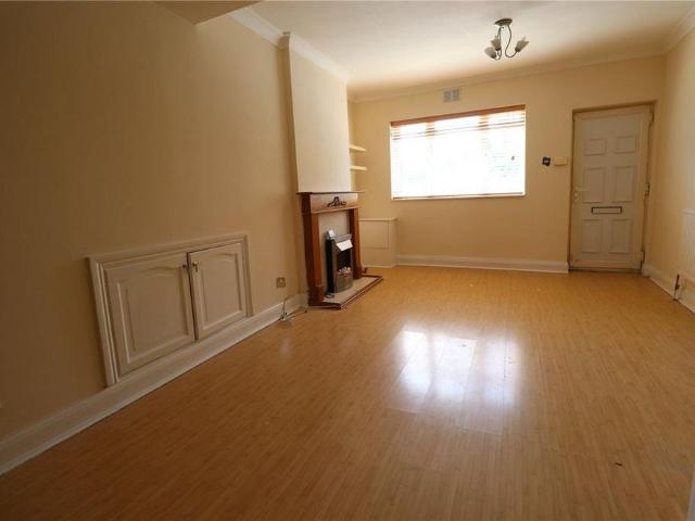 2 bedroom terraced house to rent