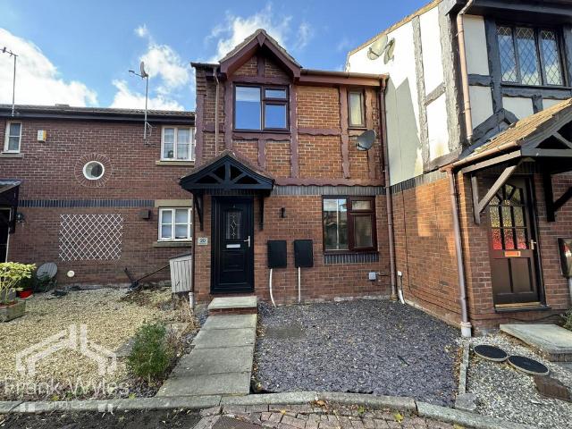 2 bedroom terraced house to rent