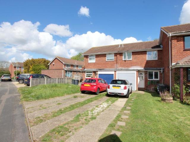 2 bedroom terraced house to rent