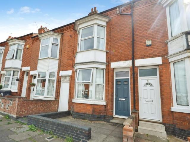 2 bedroom terraced house to rent