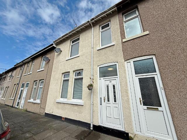 2 bedroom terraced house to rent