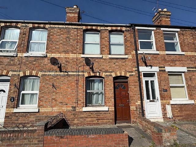 2 bedroom terraced house to rent