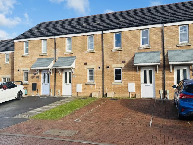 2 bedroom terraced house to rent