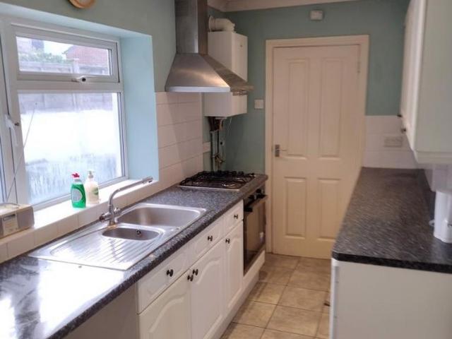 2 bedroom terraced house to rent