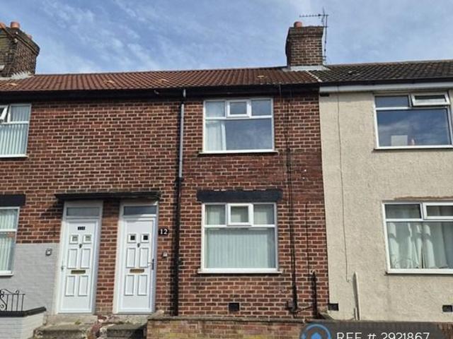 2 bedroom terraced house to rent