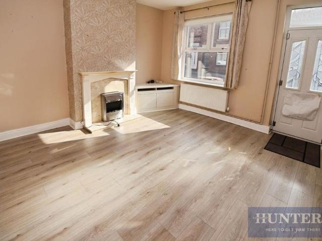 2 bedroom terraced house to rent