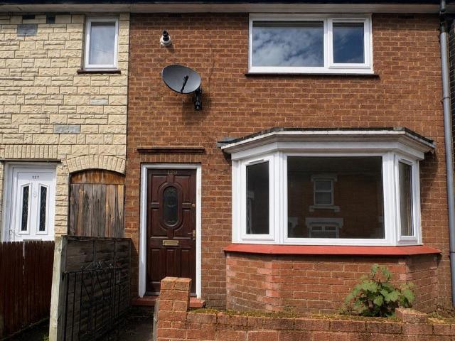 2 bedroom terraced house to rent