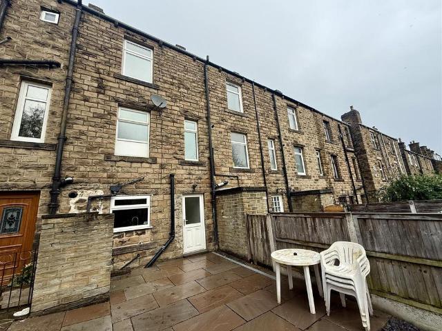 2 bedroom terraced house to rent