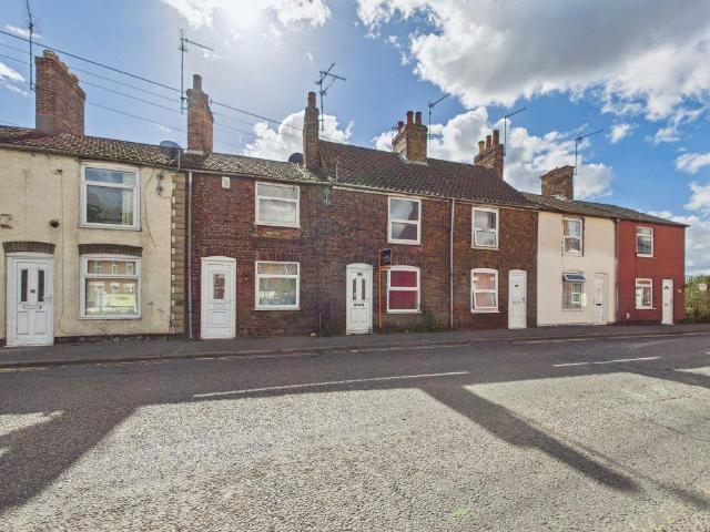 2 bedroom terraced house to rent