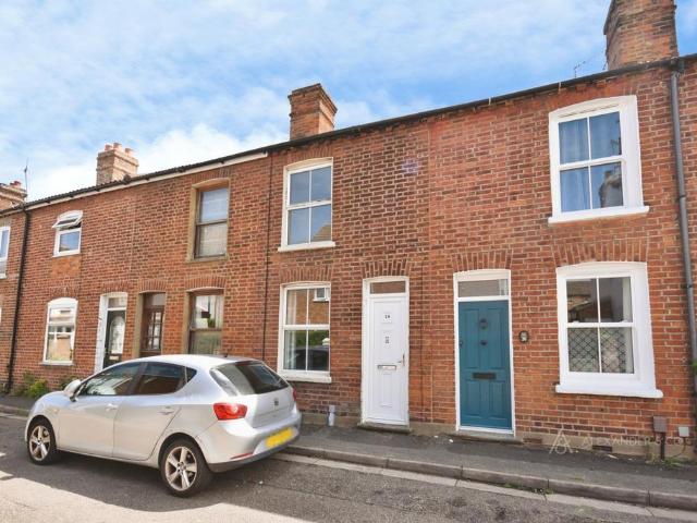 2 bedroom terraced house to rent
