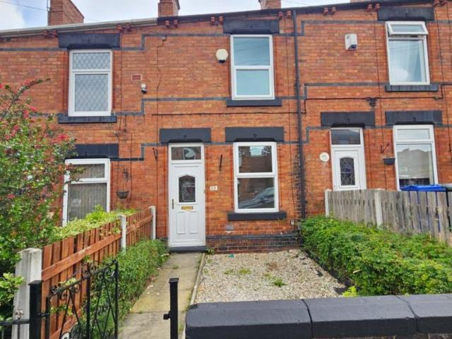 2 bedroom terraced house to rent